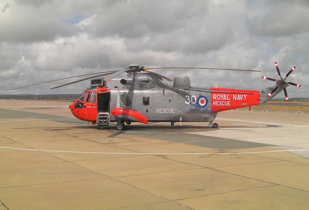 Culdrose 11/7/12 (15 pics) - FighterControl