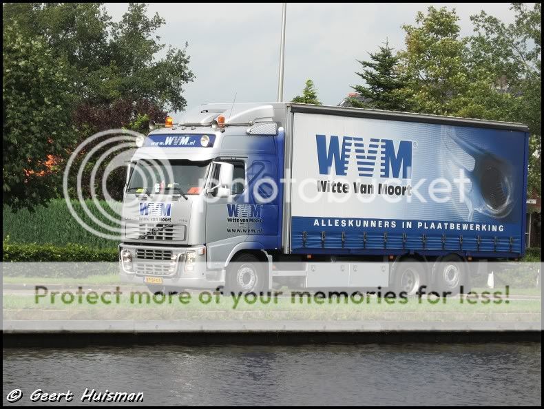 Witte van Moort - Vriezenveen - Transportfotos.nl